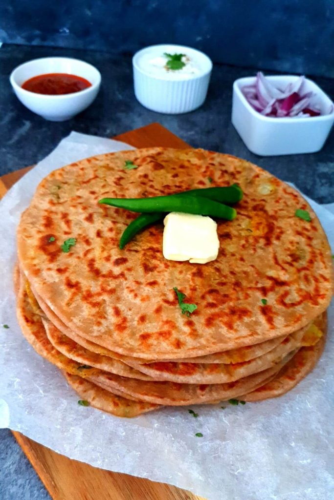 Aloo Paratha Recipe | Potato Stuffed Paratha - Pavanis Kitchen