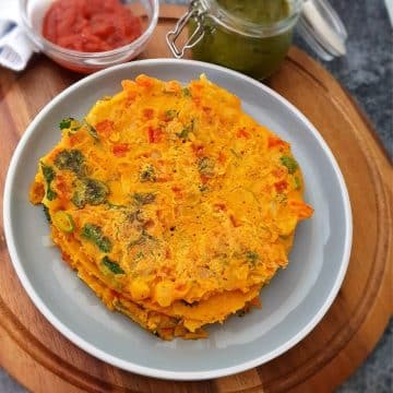 Besan Chilla (Vegan Omelette Recipe) - Pavanis Kitchen
